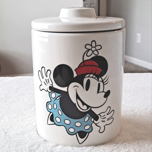Zrike Brands | Kitchen | Disney Small Minnie Mouse Canister With Lid ...
